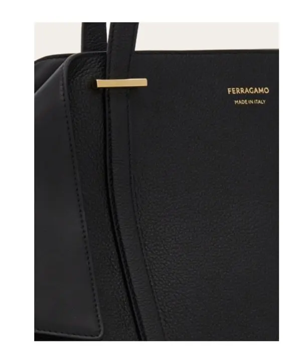 FERRAGAMO Folded Tote Bag In Calfskin Leather - Black