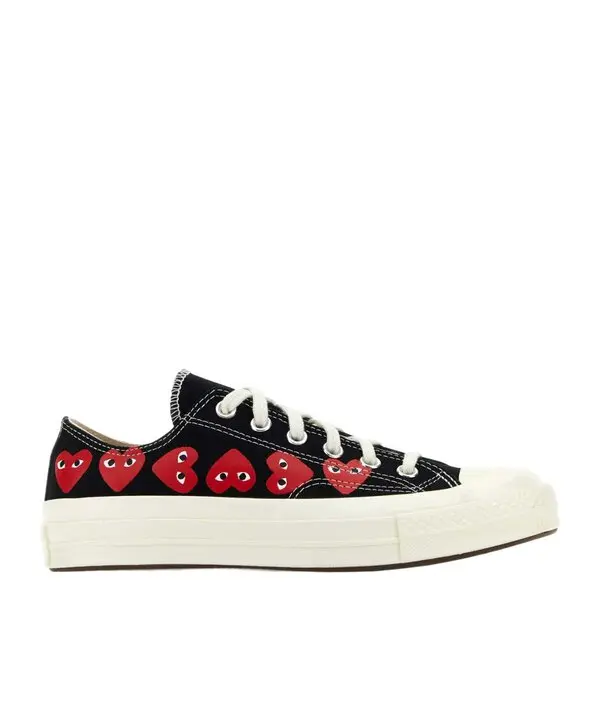 CONVERSE X COMME DES GARONS PLAY Low Top Sneakers With Heart Print - White