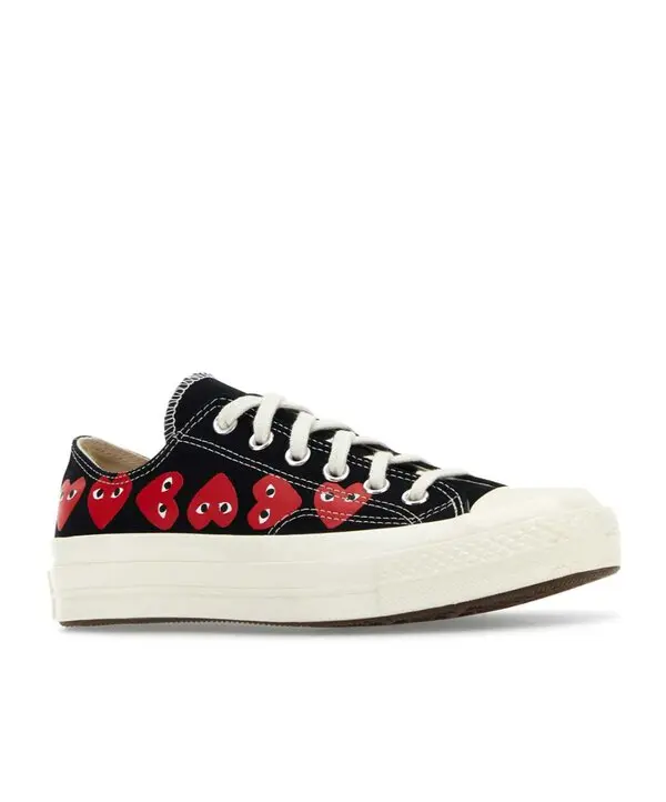 CONVERSE X COMME DES GARONS PLAY Low Top Sneakers With Heart Print - White