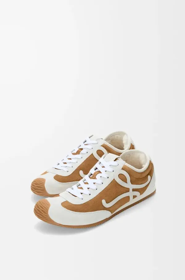 Loewe Ballet Runner 2.0 Sneakers - Tan/white