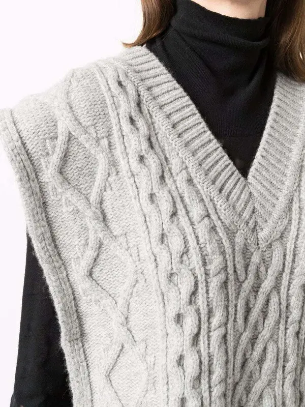 MAISON MARGIELA Cable-knitted Vest