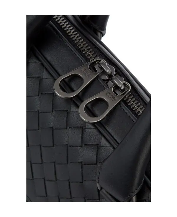 Bottega Veneta Intreciato Hand-knitted Shoulder Bag - Black