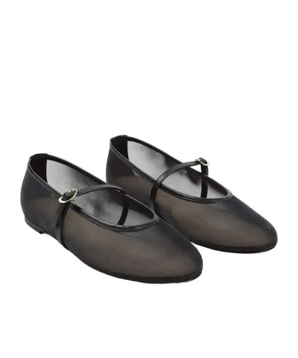 STUART WEITZMAN Round Toe Ballet Flats