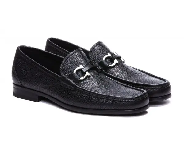 FERRAGAMO Gancini Detail Loafers - Black