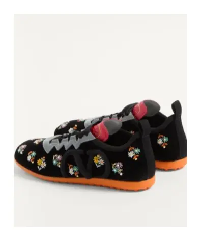 Valentino Garavani Chromathon Lace-up Sneakers With Floral Embellishments - Black