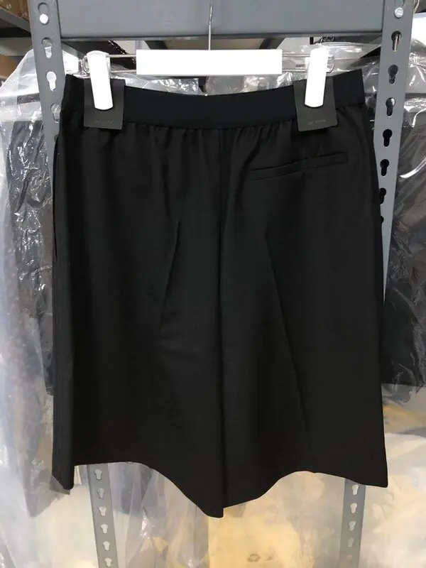 We11Done Contrast Stitching Track Shorts