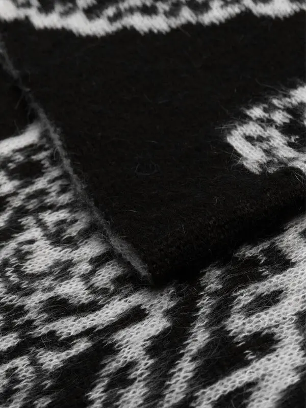 424 FAIRFAX Paisley Pattern Scarf