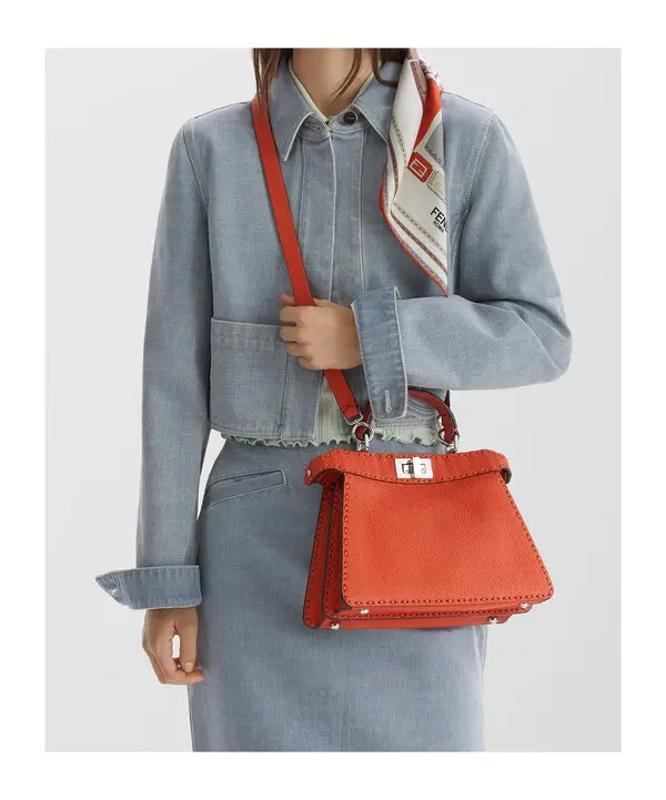 Fendi Peekaboo Iseeu Small Tote Bag - Red