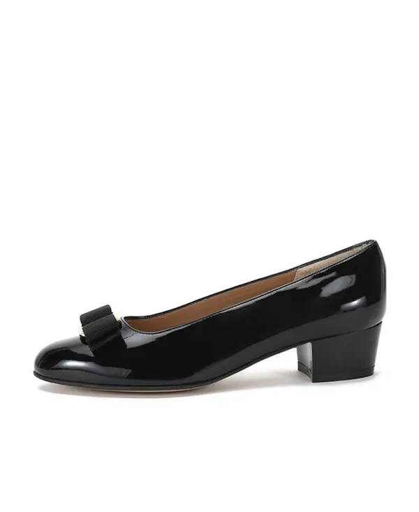 FERRAGAMO Patent Bow Detail Low Heel Pumps - Black