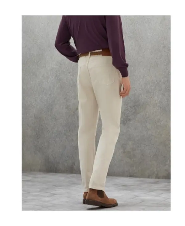 Brunello Cucinelli Straight Leg Jeans With Rear Logo Decal - White