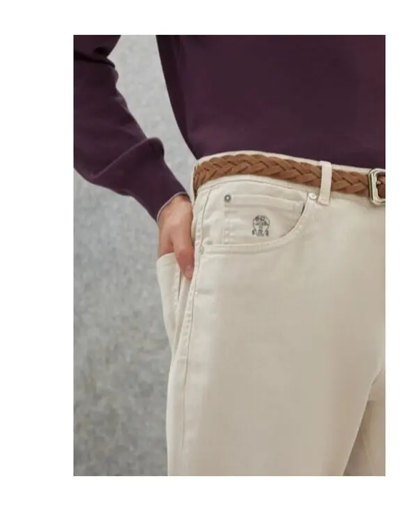 Brunello Cucinelli Straight Leg Jeans With Rear Logo Decal - White