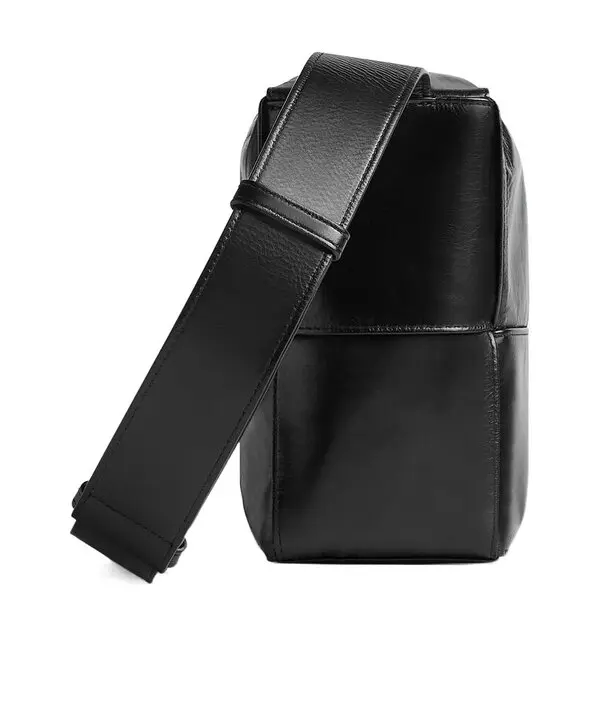 Bottega Veneta Arco Camera Bag