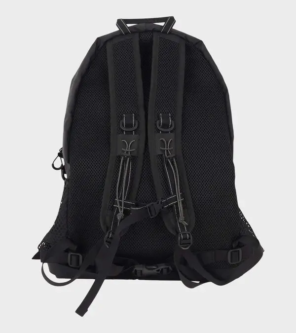 AND WANDER Ecopak 20l Backpack - Black