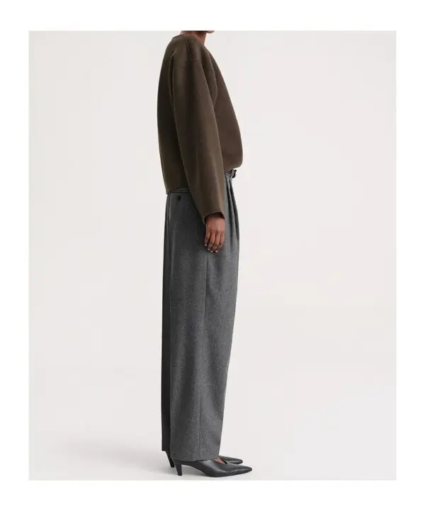 TOTEME Wide Neck Knit Sweater