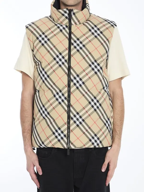 Burberry Checked Zipped Reversible Padded Gilet