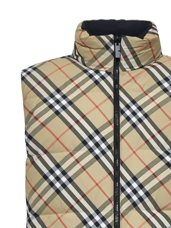 Burberry Checked Zipped Reversible Padded Gilet