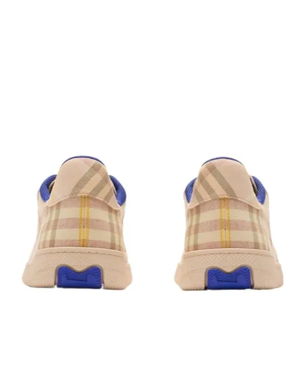Burberry Checked Lace-up Sneakers - Nude