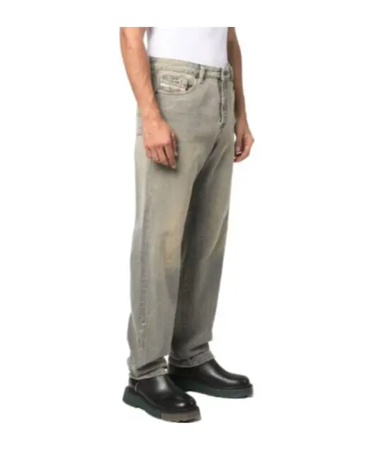 DIESEL® 1995 Straight Distressed Jeans - Gray