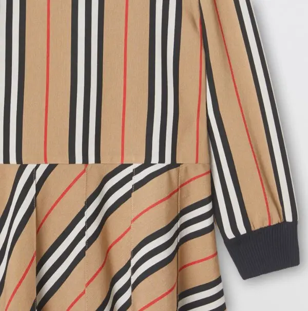 Burberry Signature Print Long Sleeve Dress