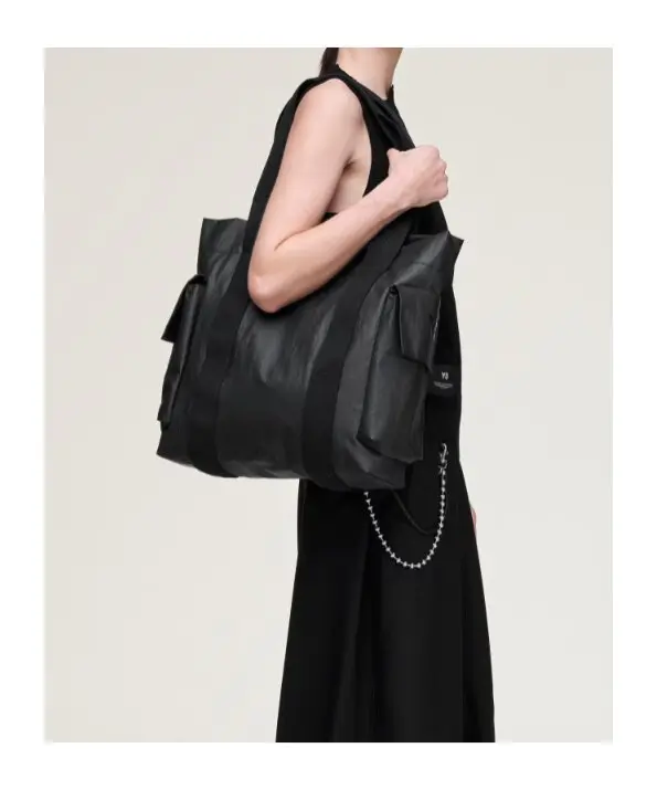 Y3 Logo Detailed Pocket Tote Bag - Black