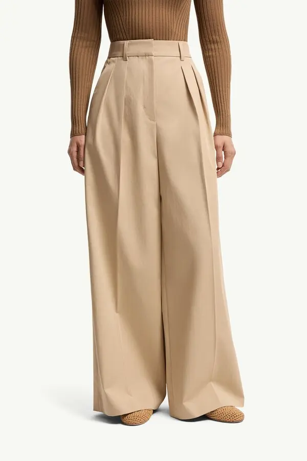 Moncler Pleated Tailored Trousers - Beige