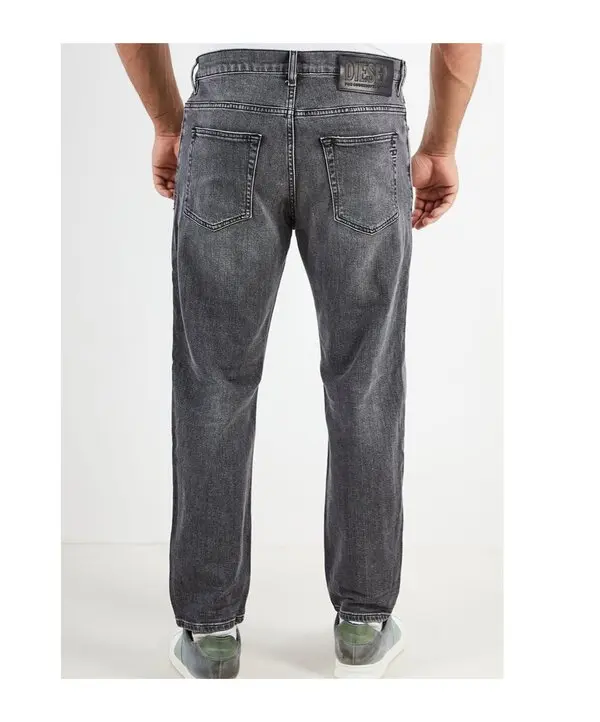 DIESEL® Straight-leg Jeans