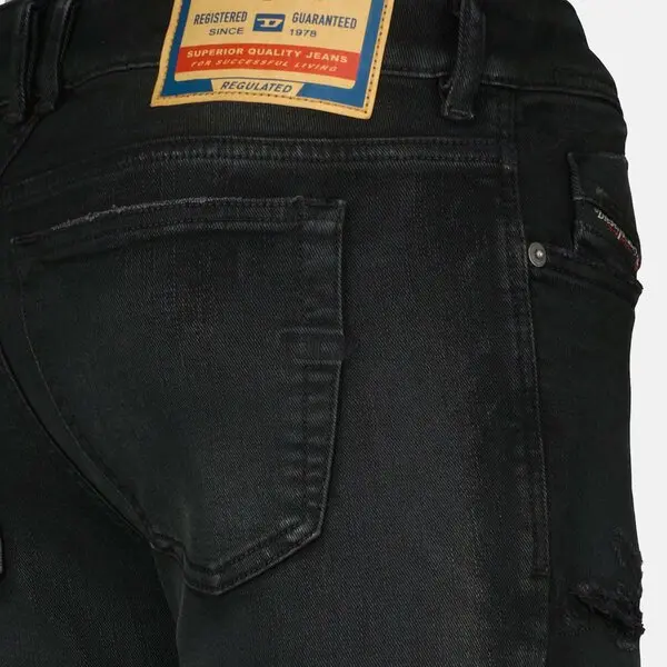 DIESEL® Sleenker 1979 Distressed Jeans - Black