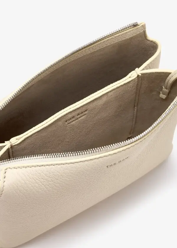 THE ROW Zipper Shoulder Bag - Cream