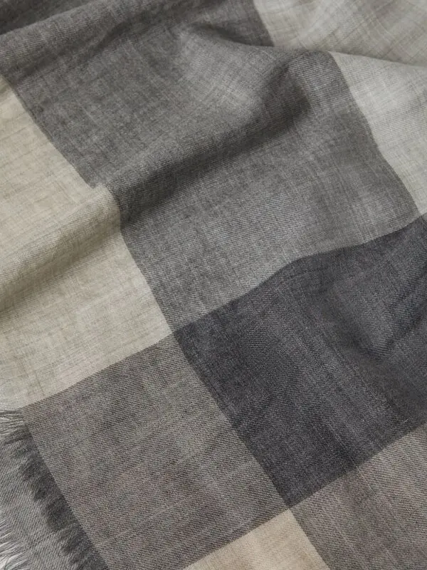Brunello Cucinelli Checked Scarf - Gray