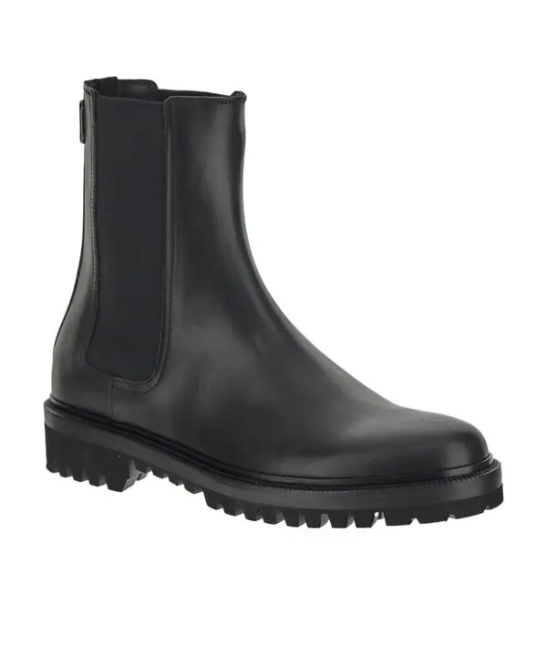 Valentino Garavani Vlogo Plaque Round Toe Chelsea Boots