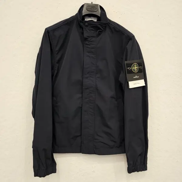 Stone Island Logo Patch High Neck Jacket - Blue