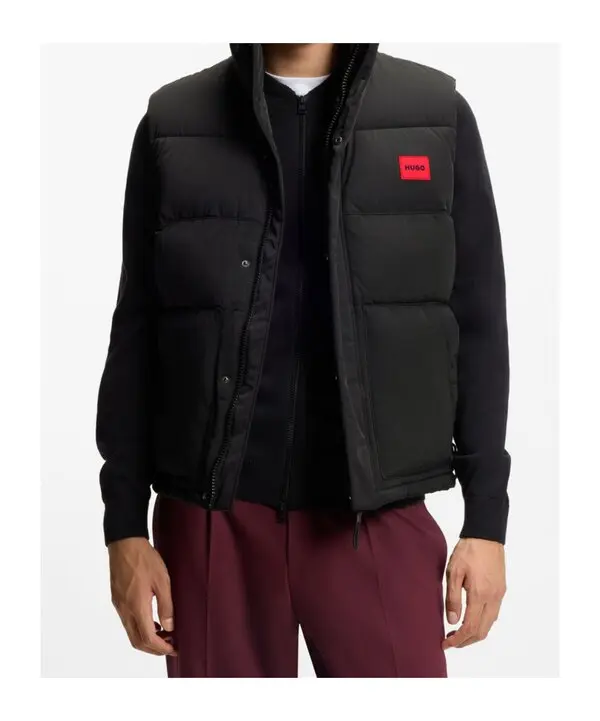 Hugo Boss Padded Gilet With Logo Badge - Black