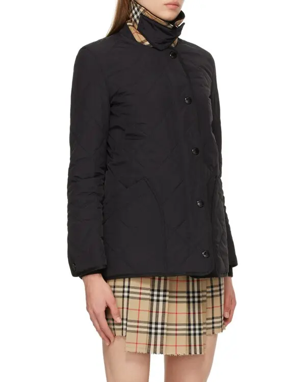 Burberry Long-sleeved Diamond Quilted Jacket With Corduroy Collar - Black