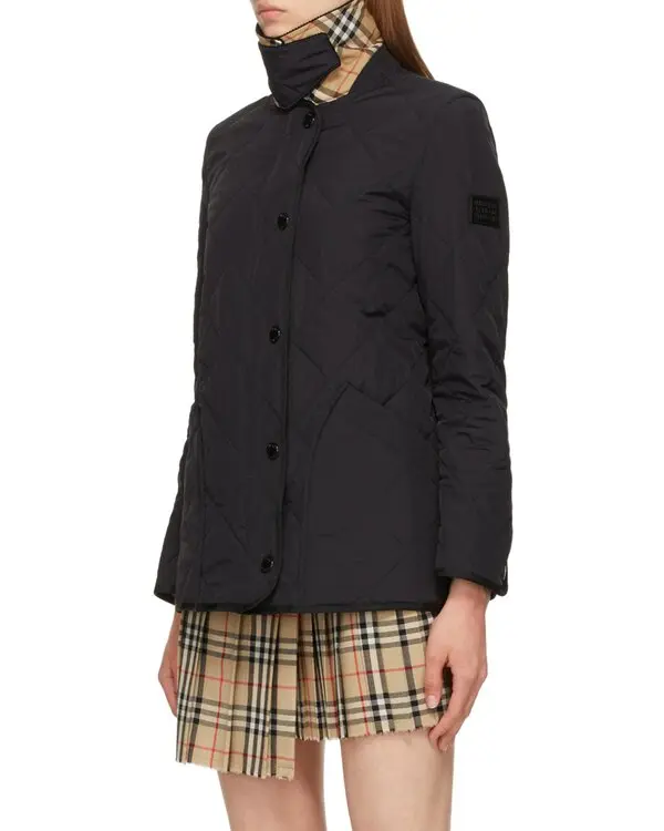 Burberry Long-sleeved Diamond Quilted Jacket With Corduroy Collar - Black