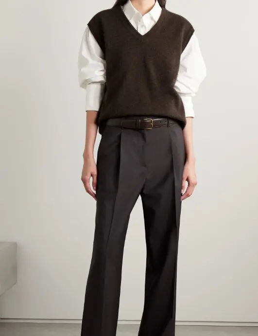 THE ROW V-neck Sleeveless Pullover
