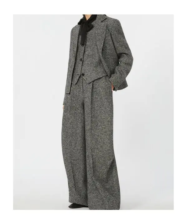 Max Mara Feminine Wool And Silk Blazer