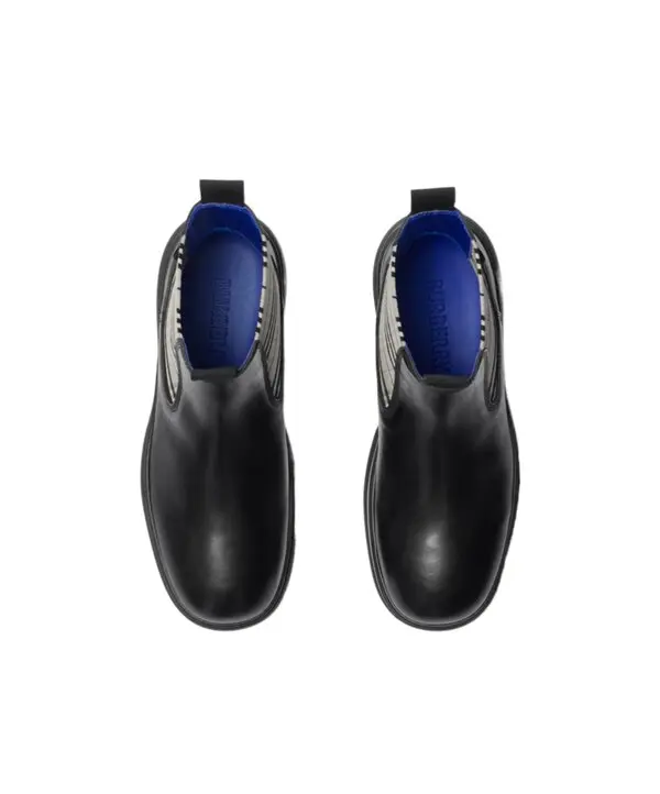 Burberry Chelsea Low Ankle Boots With Round Toe