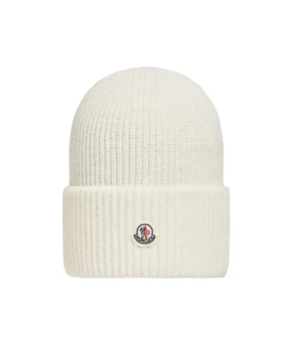 Moncler Logo Patch Knitted Beanie - White
