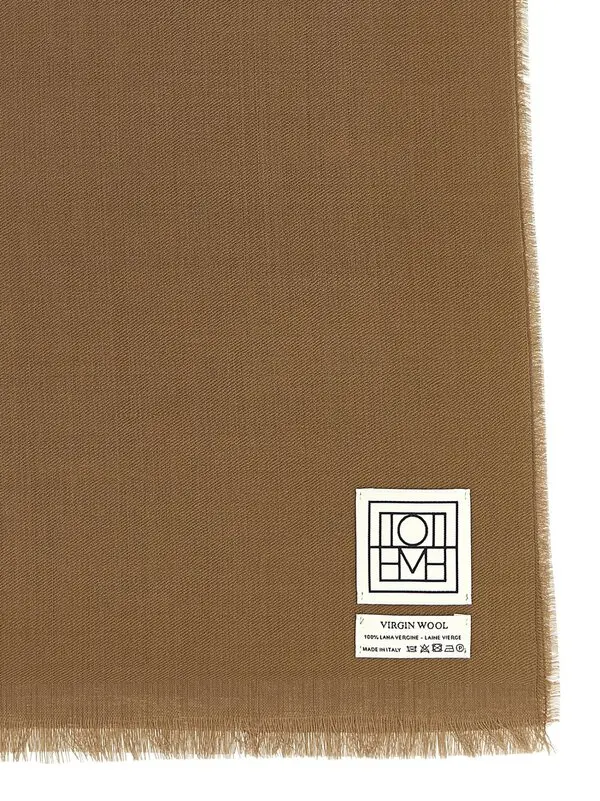 TOTEME Logo Tag Frayed-edge Scarf - Camel