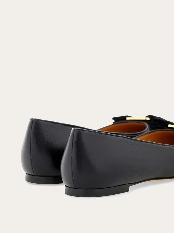 FERRAGAMO Flat With Bow Detail - Black