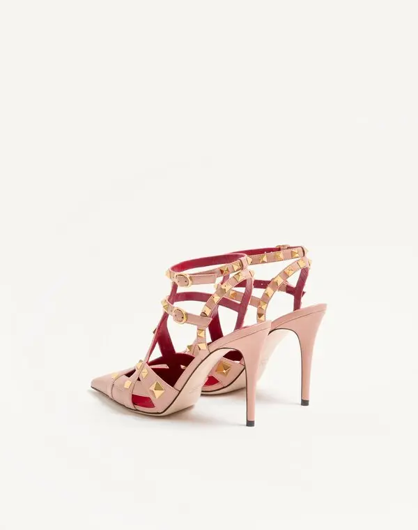 Valentino Garavani Studded Pointed Toe Pumps - Nude