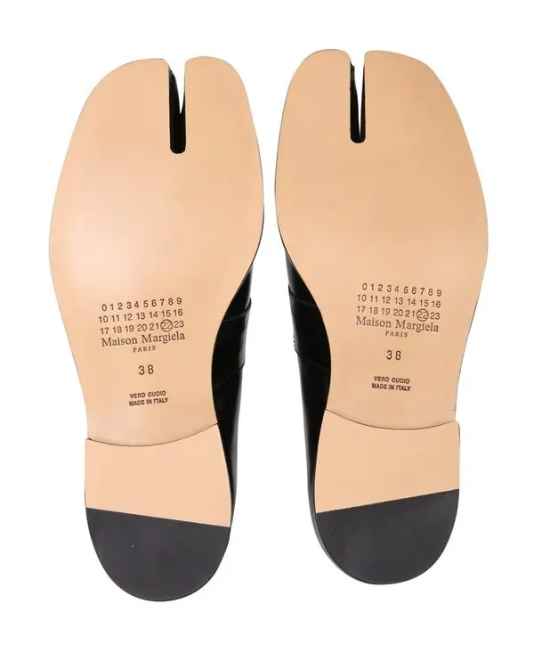 MAISON MARGIELA Tabi Penny Loafers