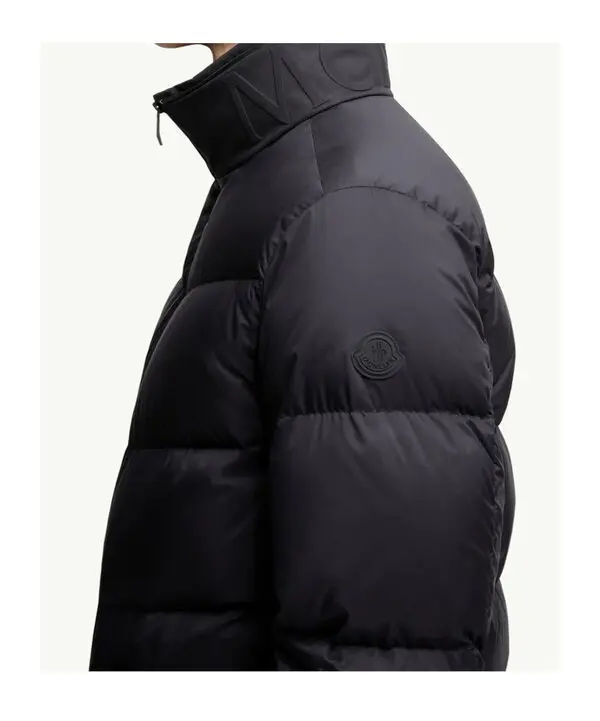 Moncler Forez Short Down Jacket - Black