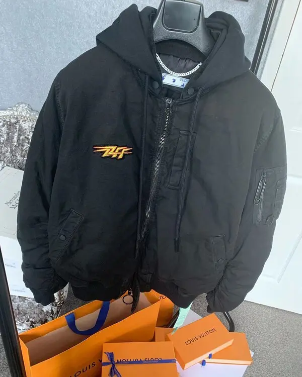 Off-White Stencil Arrows-motif Hooded Bomber Jacket