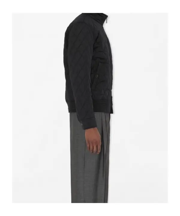 Burberry Quilted Zip-up Jacket - Black