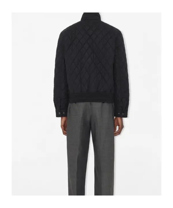 Burberry Quilted Zip-up Jacket - Black