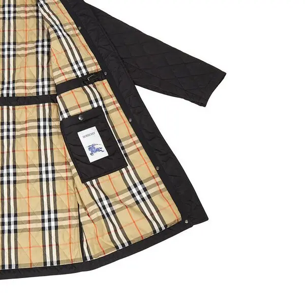 Burberry Quilted Hooded Drawstring Coat - Black