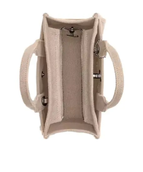 COACH Cargo Tote Bag 20 - Nude