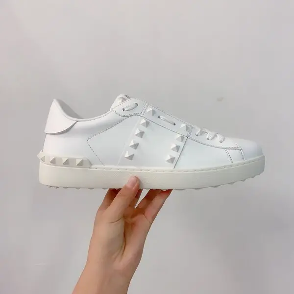 Valentino Garavani Rockstud Untitled Sneakers - White