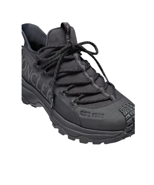 Moncler Trailgrip Lite 2 Lace-up Sneakers - Black